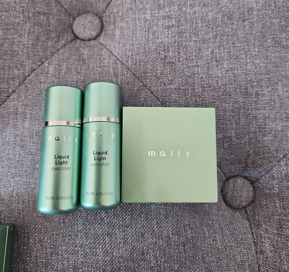 Mally Beauty | Makeup | Mally Beauty Liquid Light Eye And Face Defender ...